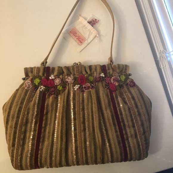 Pat Vine | Bags | Stunning Beaded Velvet Chenille Purse | Poshmark